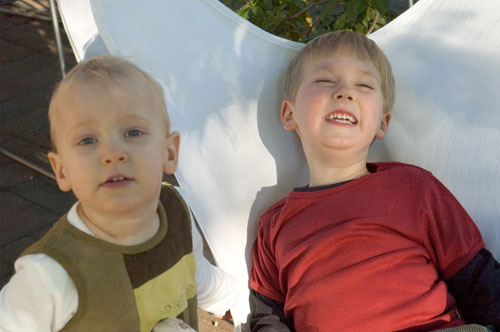 Kids Share Chair | Photography